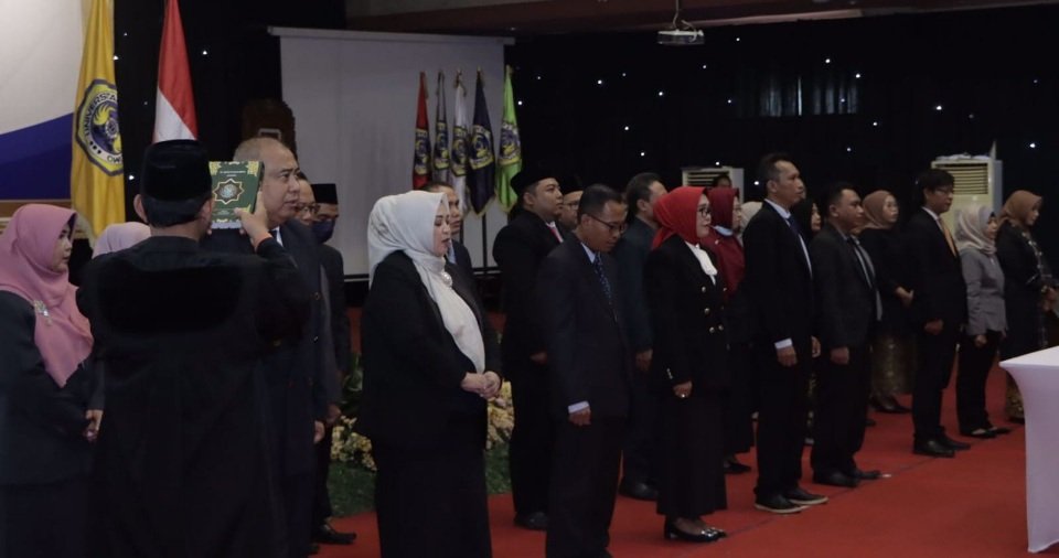Unitomo Lantik Dekan dan Wakil Dekan Periode 2022-2026 - Bidik.news